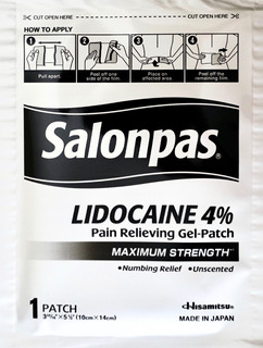 PARCHES SALONPAS LIDOCAINE 4% PAIN RELIEVING GEL-1 PATCH | Bodegón Actual
